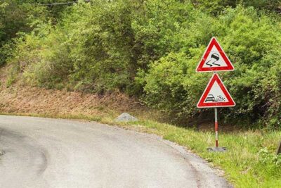 Slippery Road Sign: Meaning and Safety Guide - Roadsky
